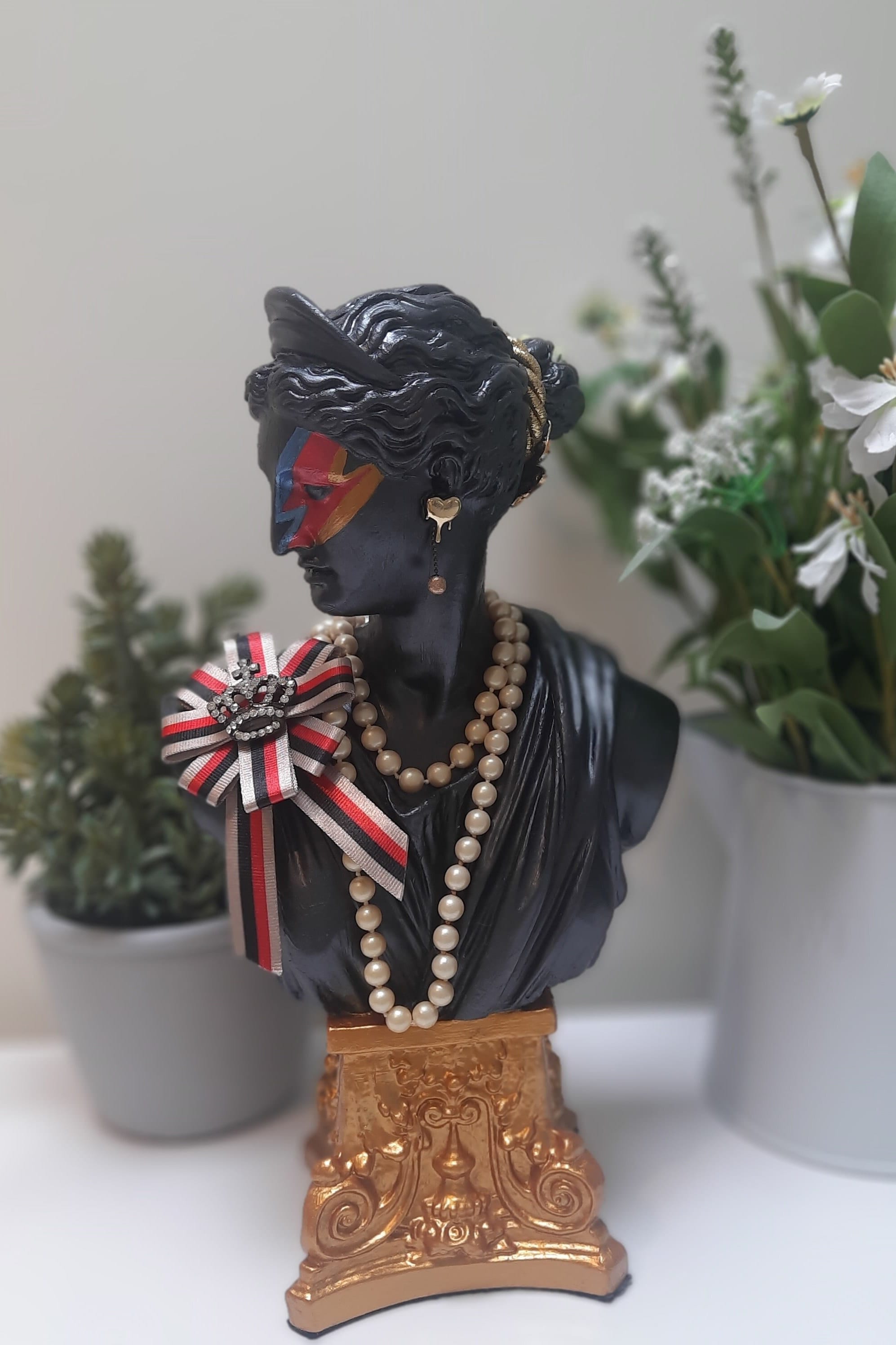 A Classical Female Head Statue With a Modern Edge Featuring - Etsy