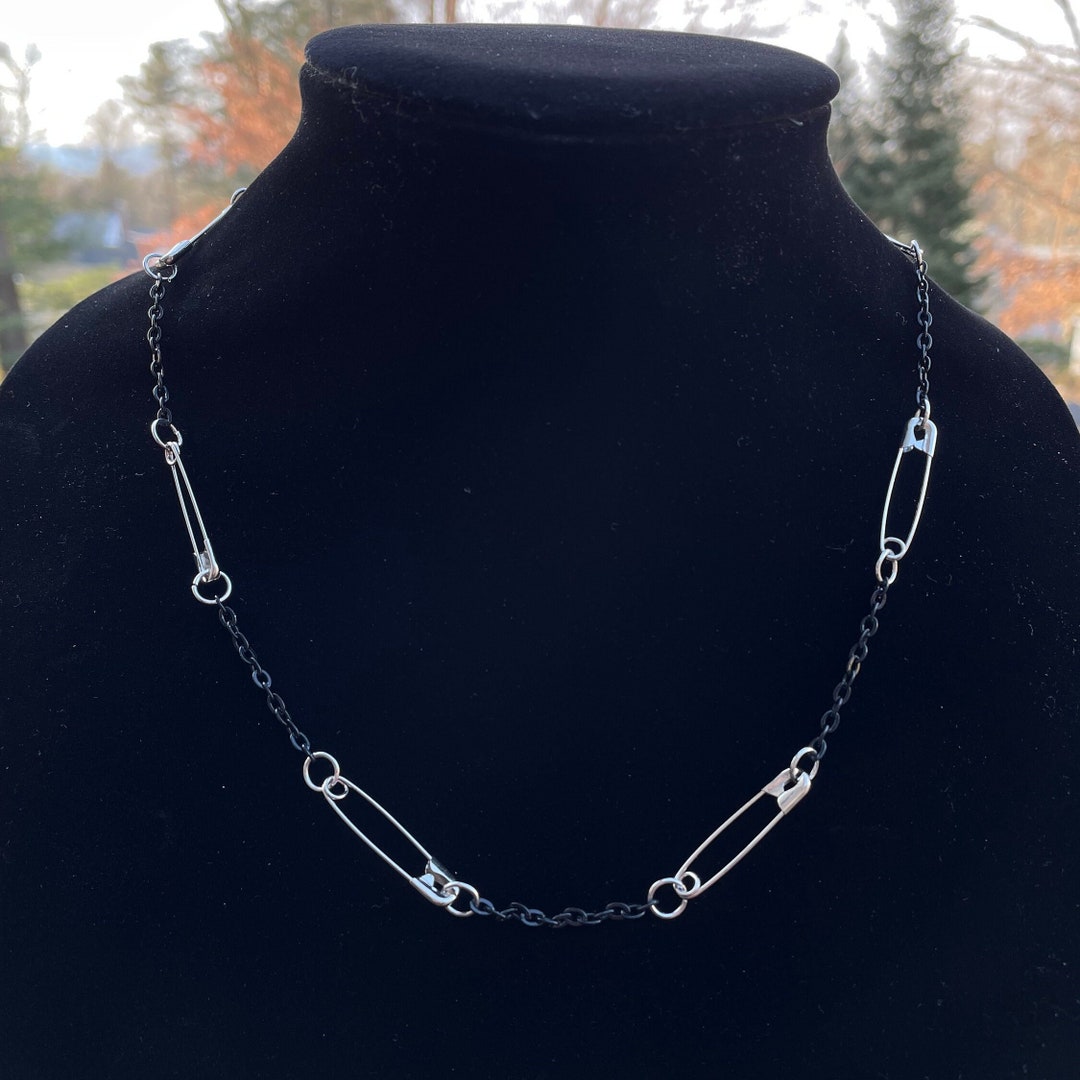 Mini Silver Safety Pin Chain Necklace - Etsy