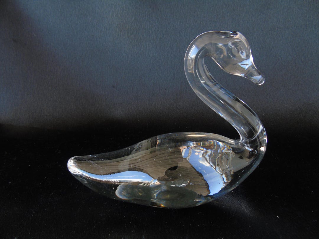 Duncan Solid Glass Medium Swan (A) - Etsy