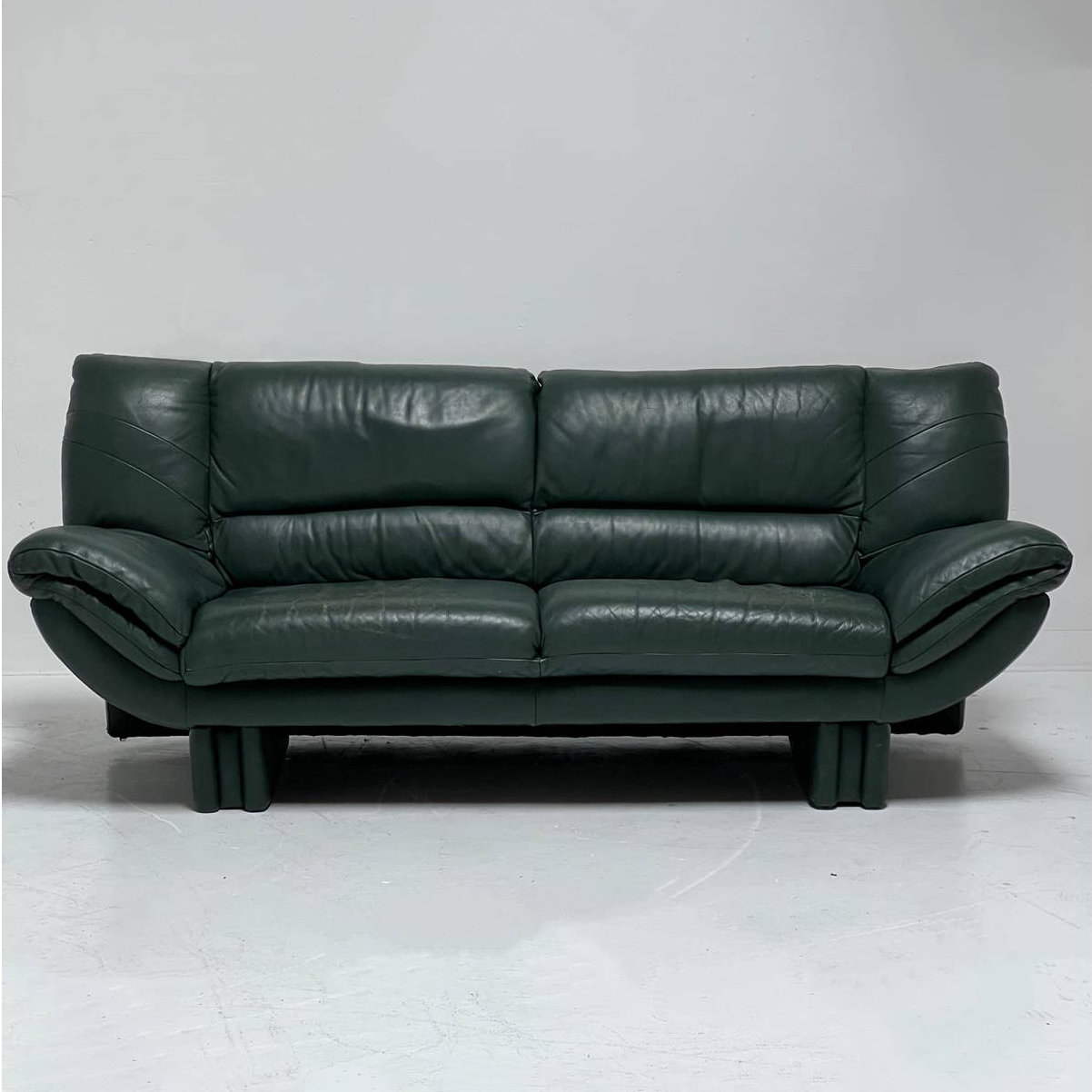 1980s Italian Emerald Green Leather Sofa - Etsy