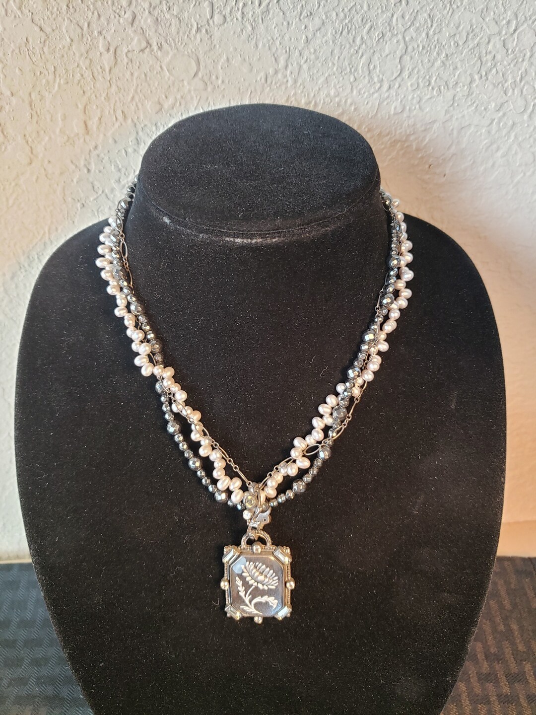 Mars and Valentine Echo Dreamer Sterling Silver Pearls Flower Pendant Necklace - Etsy