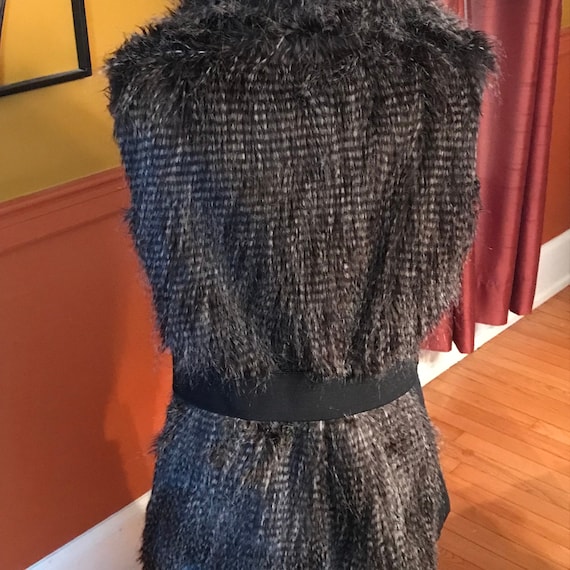 Women’s Large Ostrich Feather Vest by Black Rivet of … - Gem