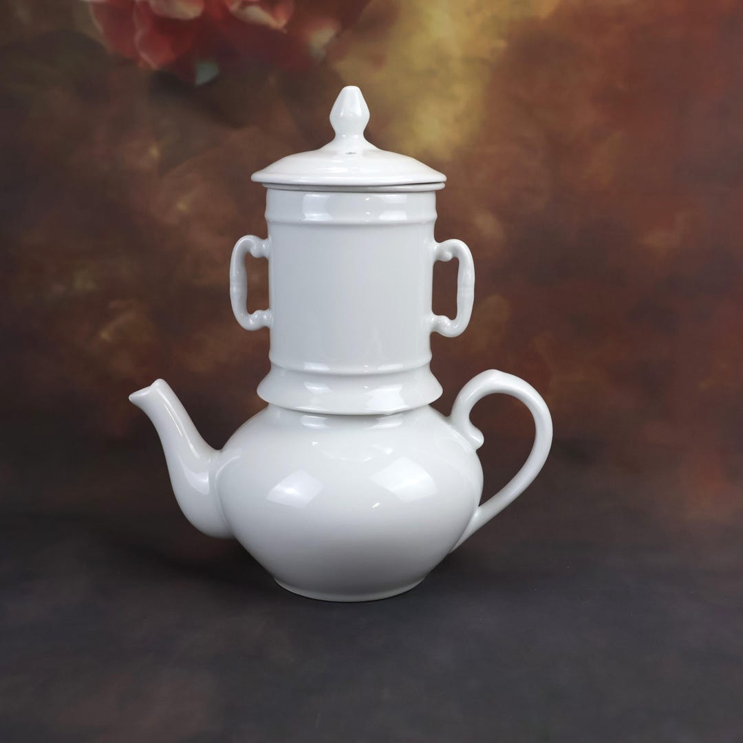 Vintage Porcelain Teapot With Strainer, White Porcelain, Heat-resistant ...