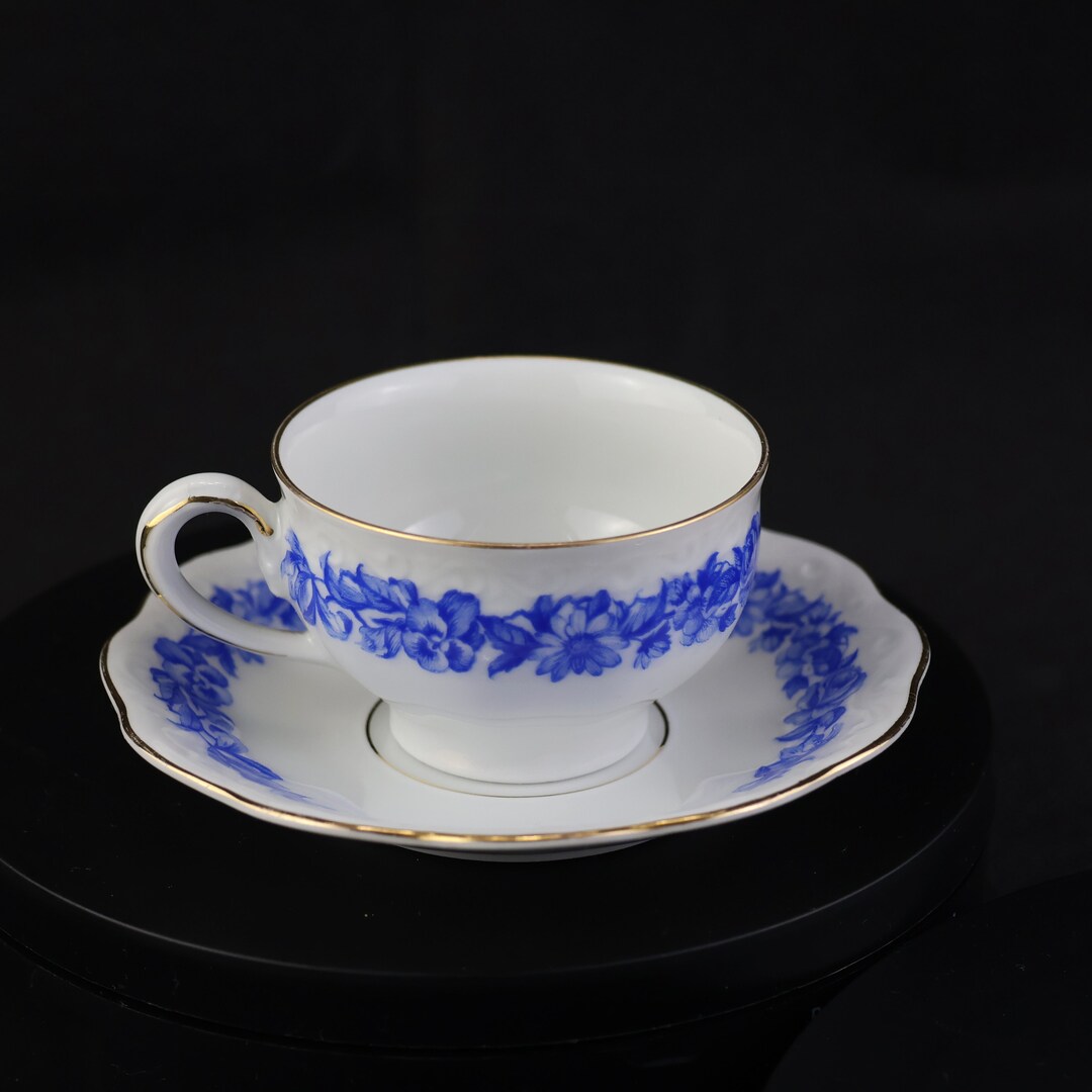 Cup With Underlaid With Blue Flowers and Gold Rim / Rubens / KPM ...
