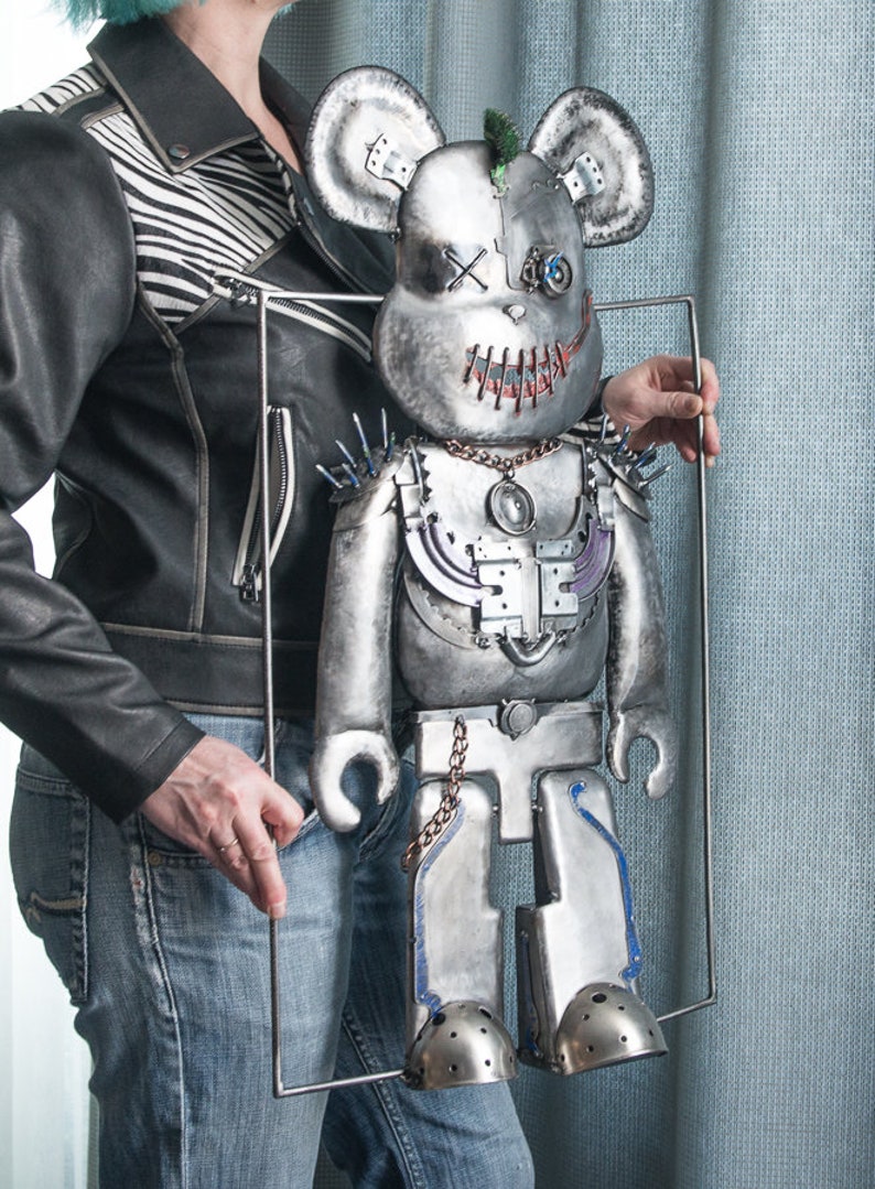 Bearbrick Bear , Punk, Heavy Rock, Three-dimensional Steel Painting ...