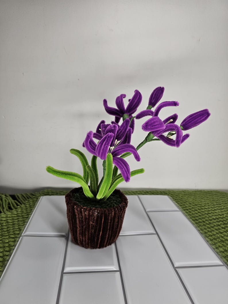 Handmade Violet Lily Pipe Cleaner Sculpture – Unique Floral Decor - Etsy