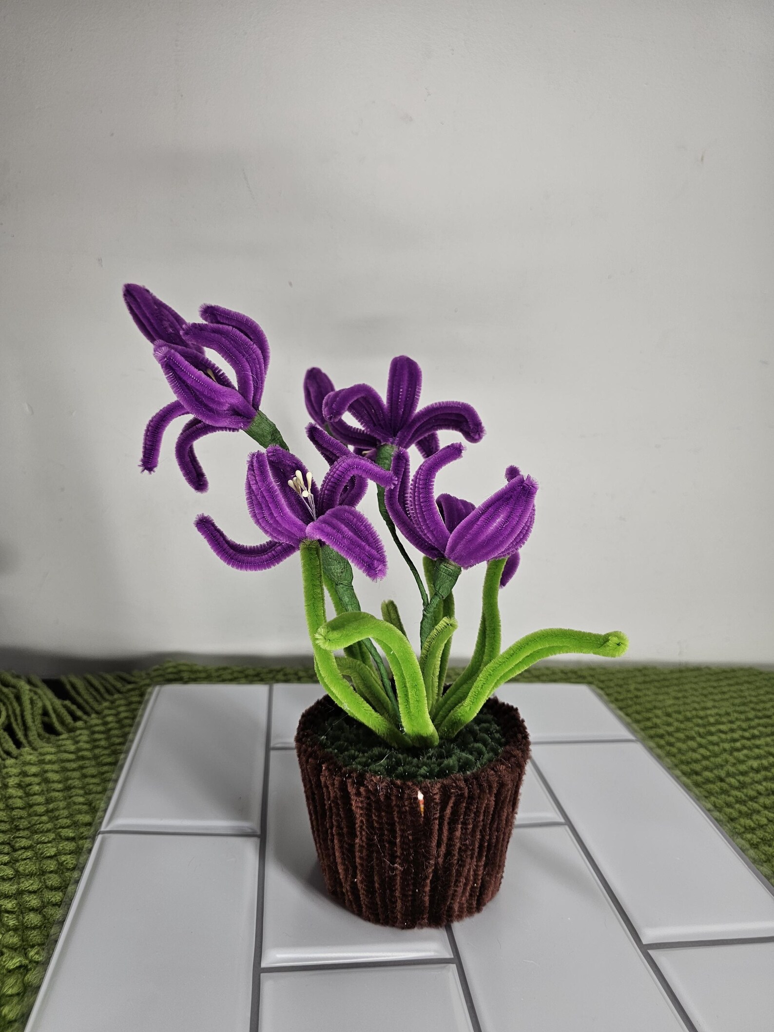 Handmade Violet Lily Pipe Cleaner Sculpture – Unique Floral Decor - Etsy