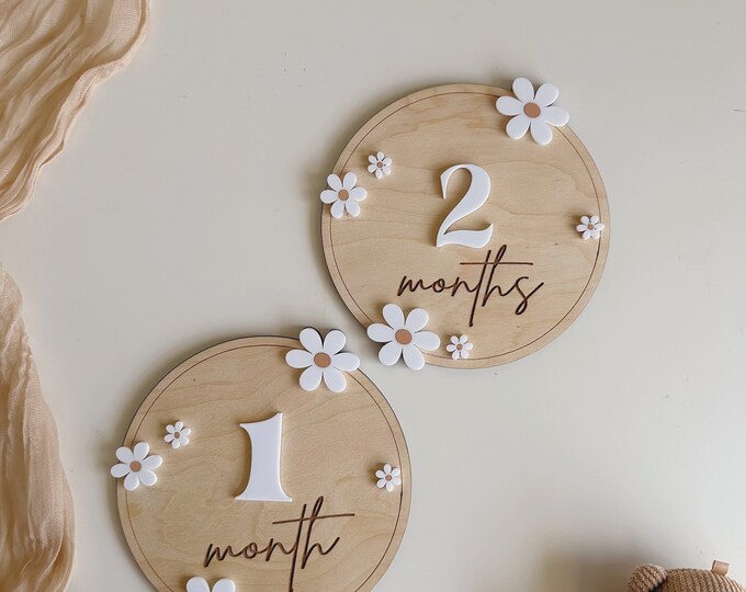 Baby Milestone Boho Baby Milestone Wooden Daisy Flower Milestone Disc ...