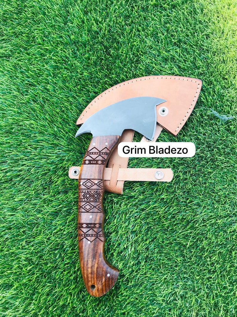 Set of 2 Tomahawk Tactical Axe Hand Forged Battle Tomahawk Engraved ...