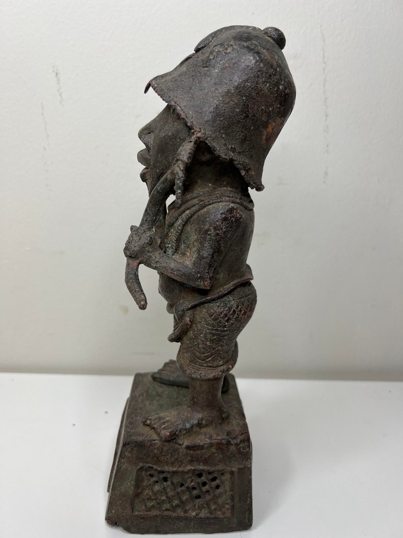 Bronze Statue of a Standing King Oba Nigeria 10 X - Etsy