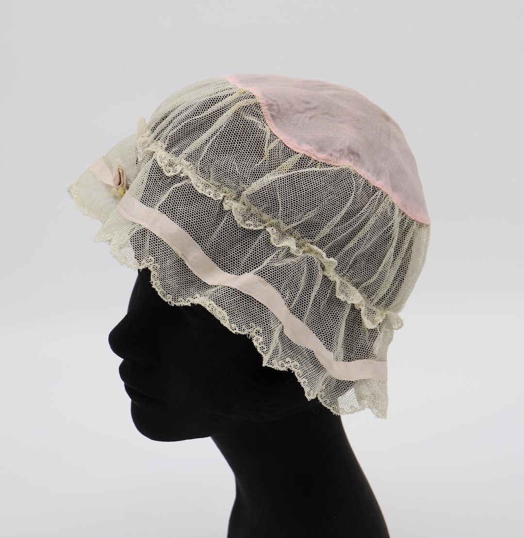 Vintage Pink & White 1920s Nightcap - Lace French Boudoir Dust Cap With ...