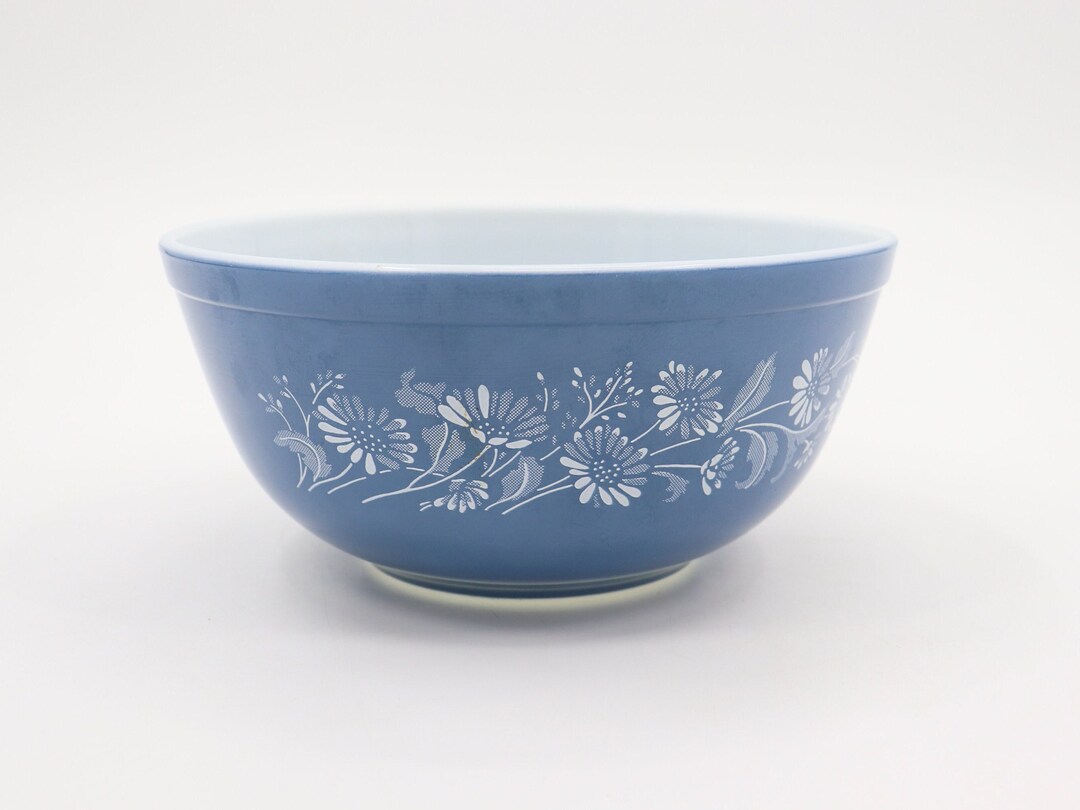 Vintage Colonial Mist Pyrex Bowl - 403 2.5L - Blue and White Mixing ...