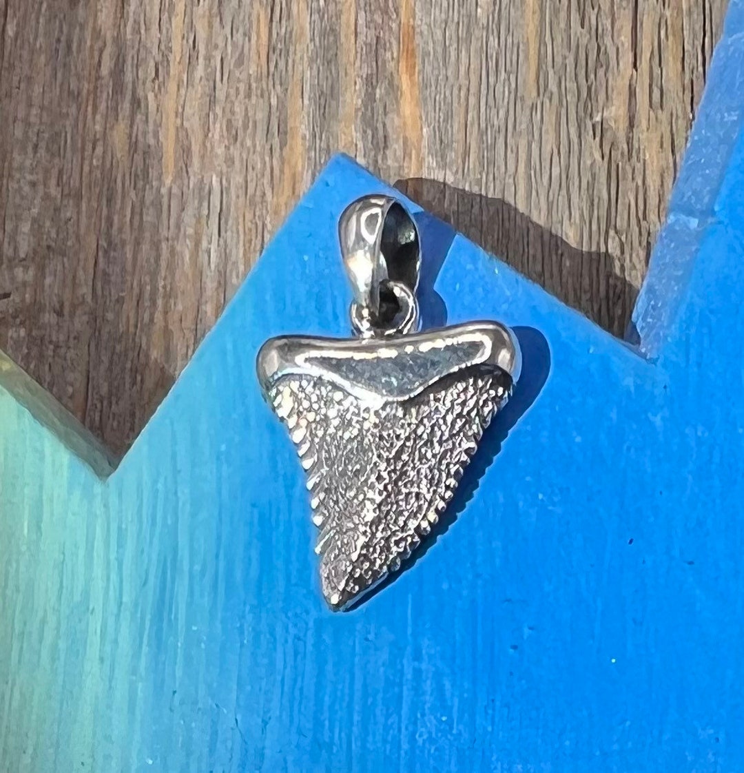 JAWS Shark Teeth Solid .925 Sterling Silver Pendant. - Etsy