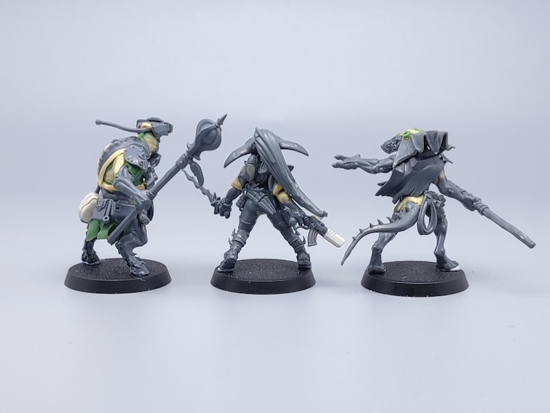Xenos Miniature Figures: Sci-fi Gaming Squad (3 Models) - Etsy UK