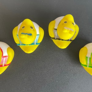 Cheerleader Mini Rubber Duck Set: Fun Gift, Wedding Favour, Duck Race ...