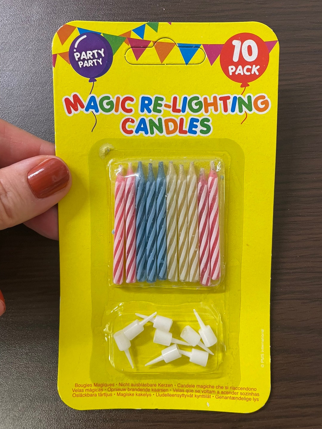 Magic Relighting Candles. Birthday Candle Set With White Holders 10 ...