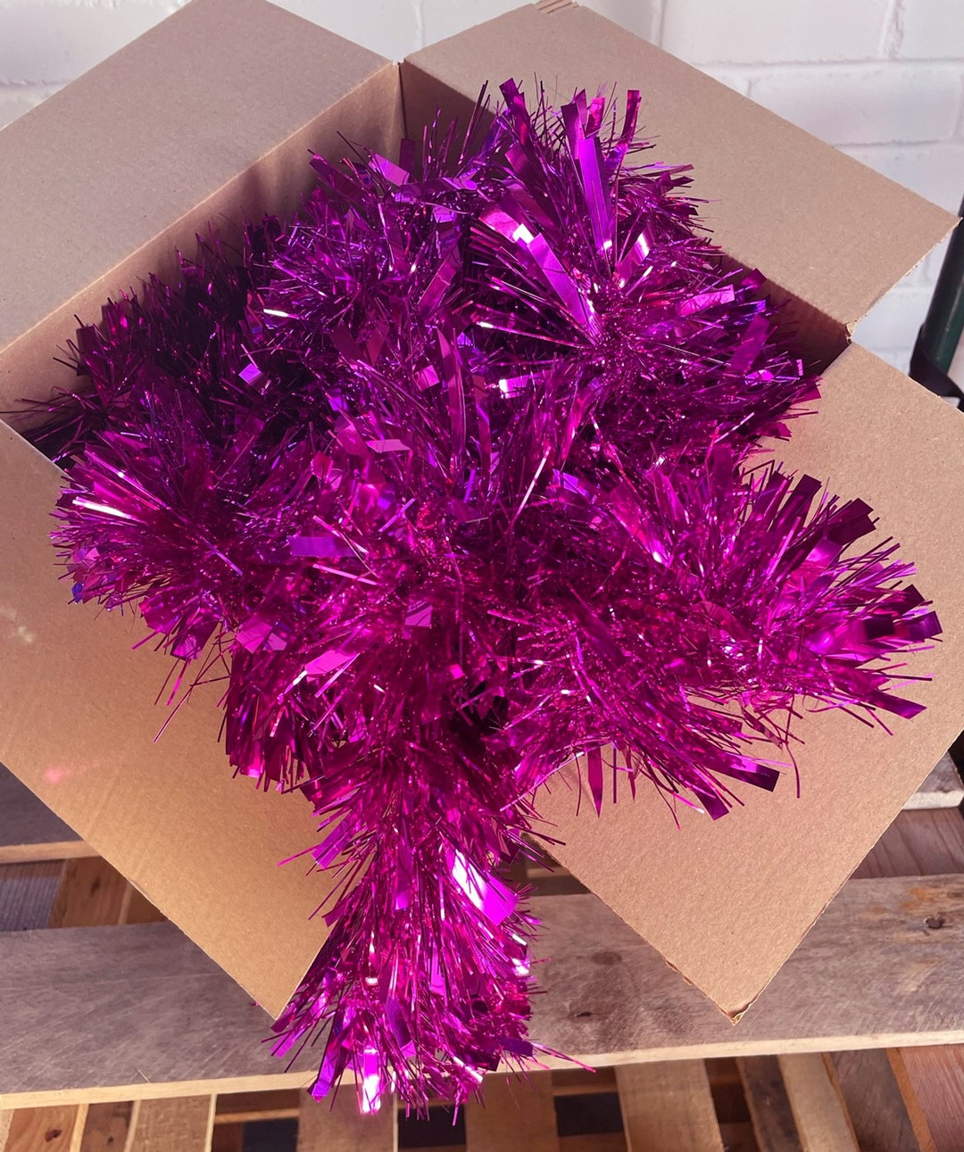 Pink Bright Tinsel Luxury Thick and Thin Tinsel 2 Metre Strand or 10 ...