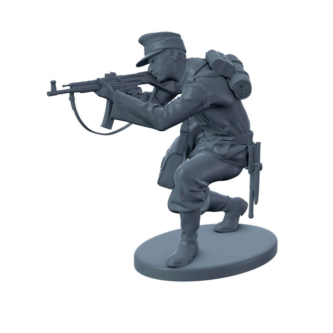 German Soldier Kneeling With STG-44 - Etsy