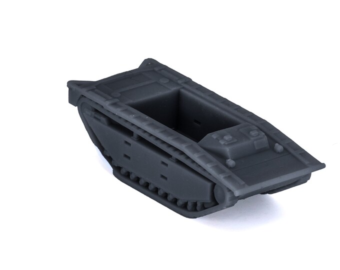 1/72 Scale United States LVTA2 Close Support Landing Vehicle, World War ...