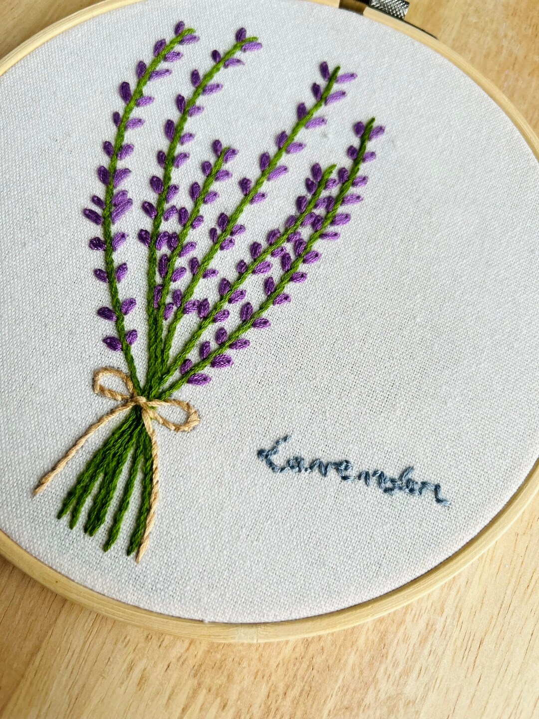 Embroidery / Lovely Embroidery Art, Lavender Flowers, Embroidery Kit ...