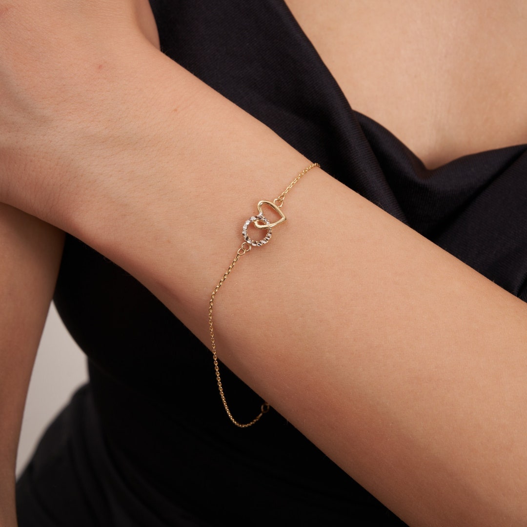 14K Solid Gold Minimal Heart and Circle Interlocking Bracelet ...