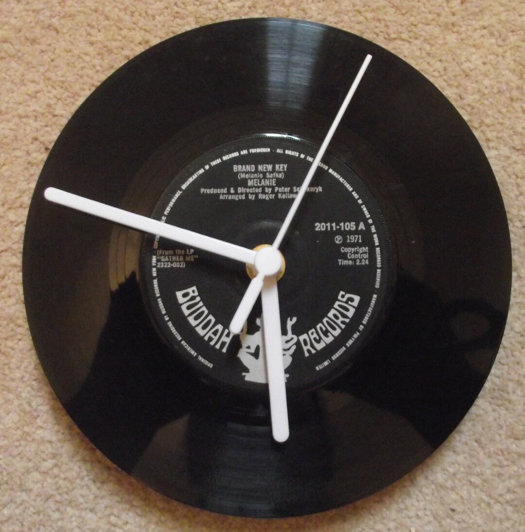 MELANIE brand New Key 7 Wall Clock ......... - Etsy