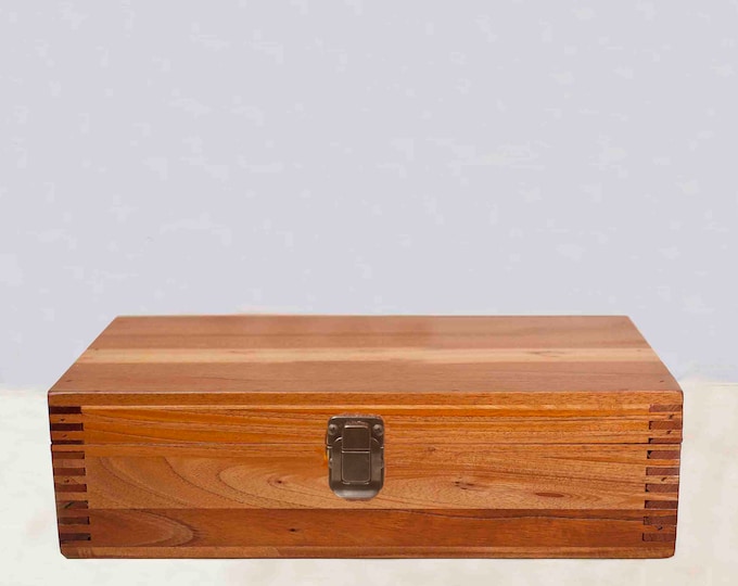 Cedar Keepsake Box | Large Wood Box | Treasure Box Stash Box - Etsy