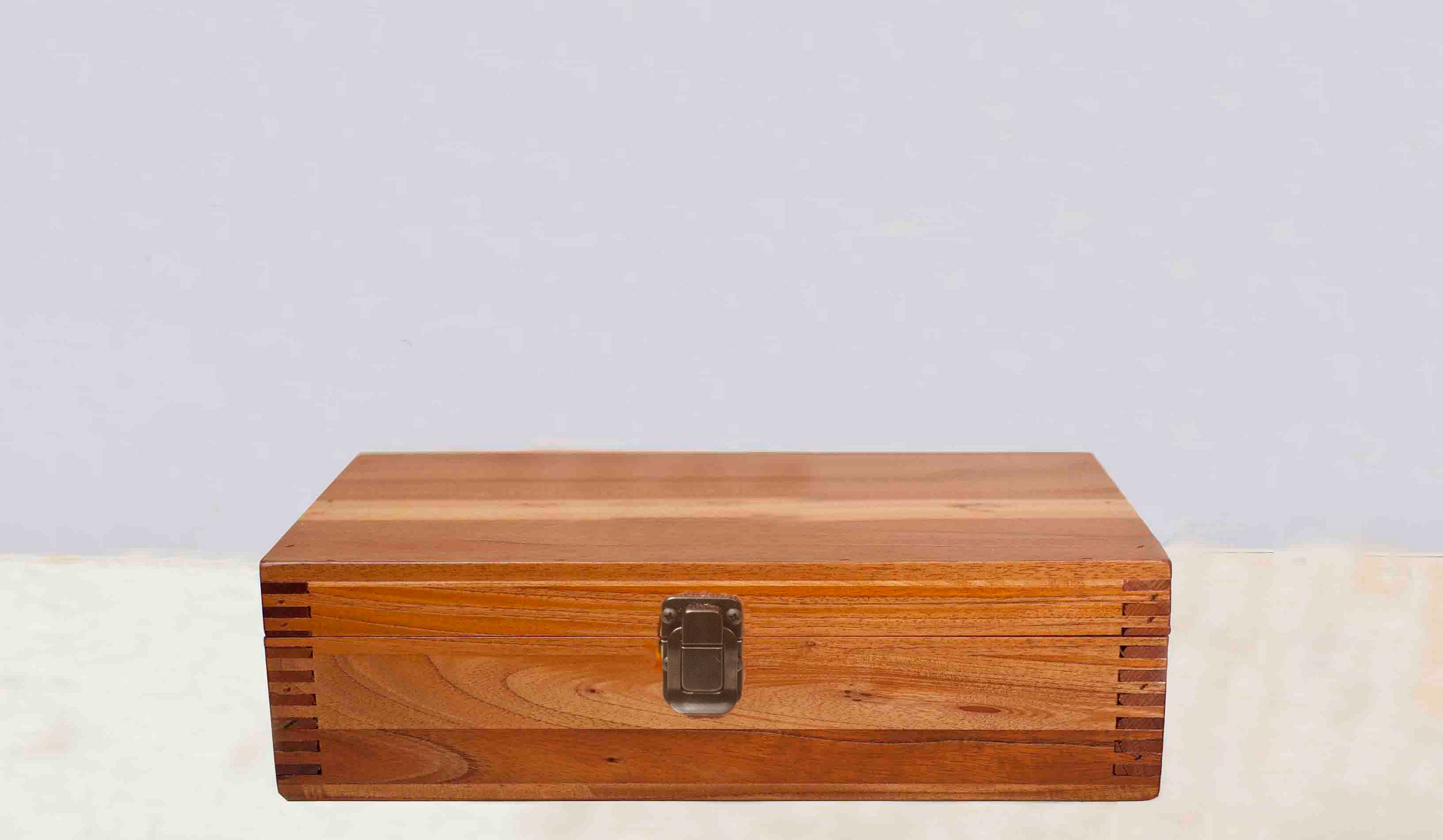 Cedar Keepsake Box Large Wood Box Treasure Box Stash Box - Etsy
