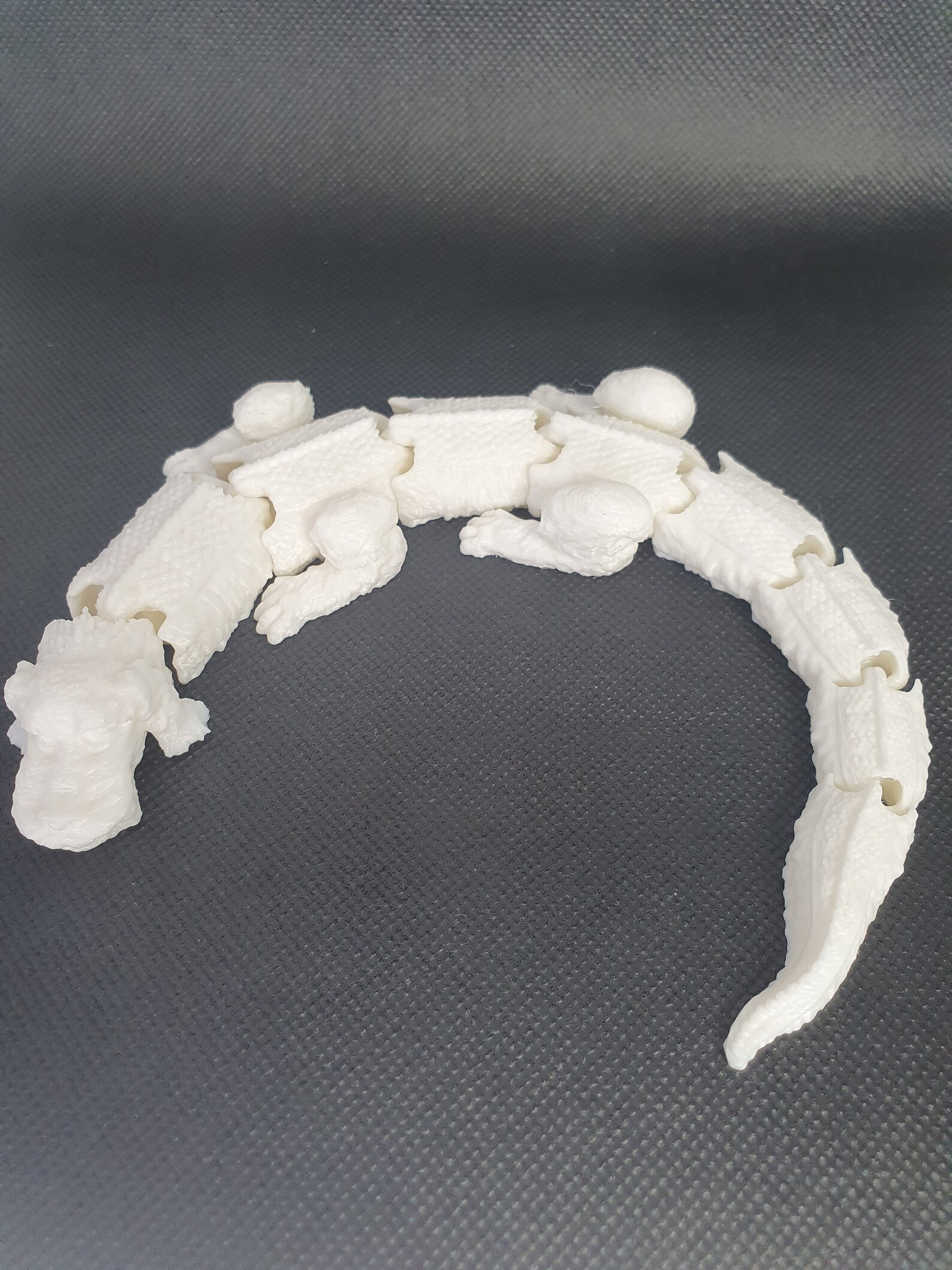 3D Printed Articulated Falkor - Etsy UK