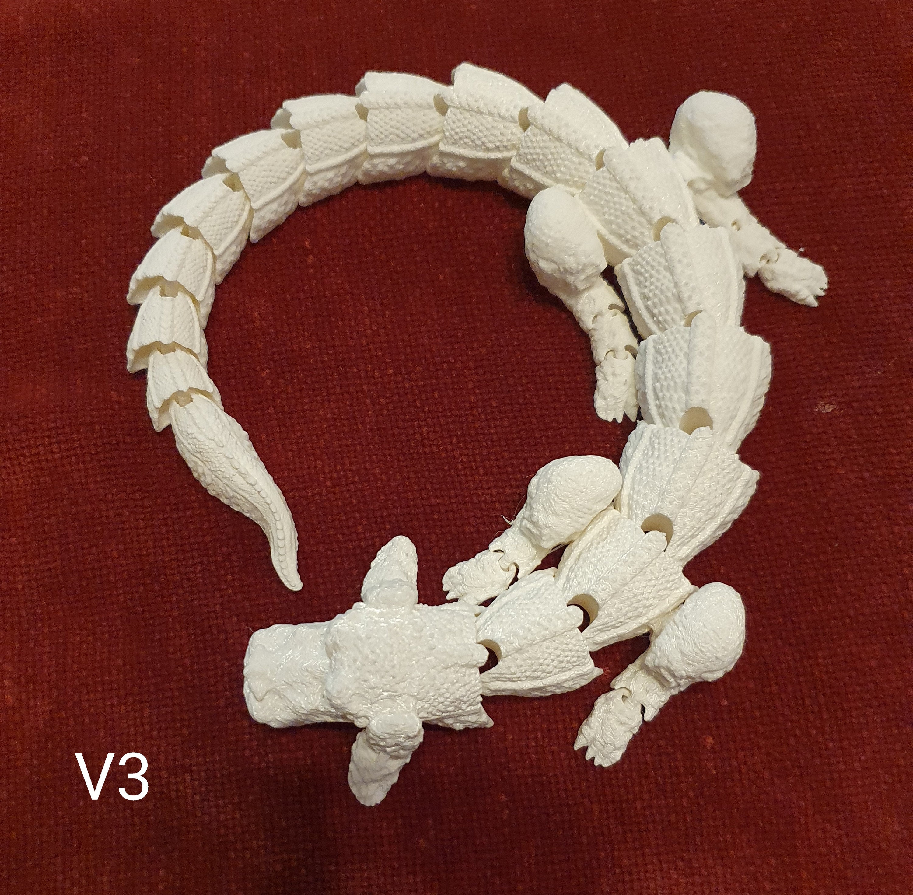 3D Printed Articulated Falkor - Etsy UK