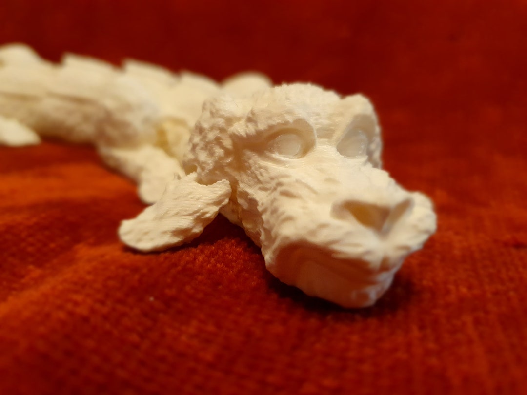 3D Printed Articulated Falkor - Etsy