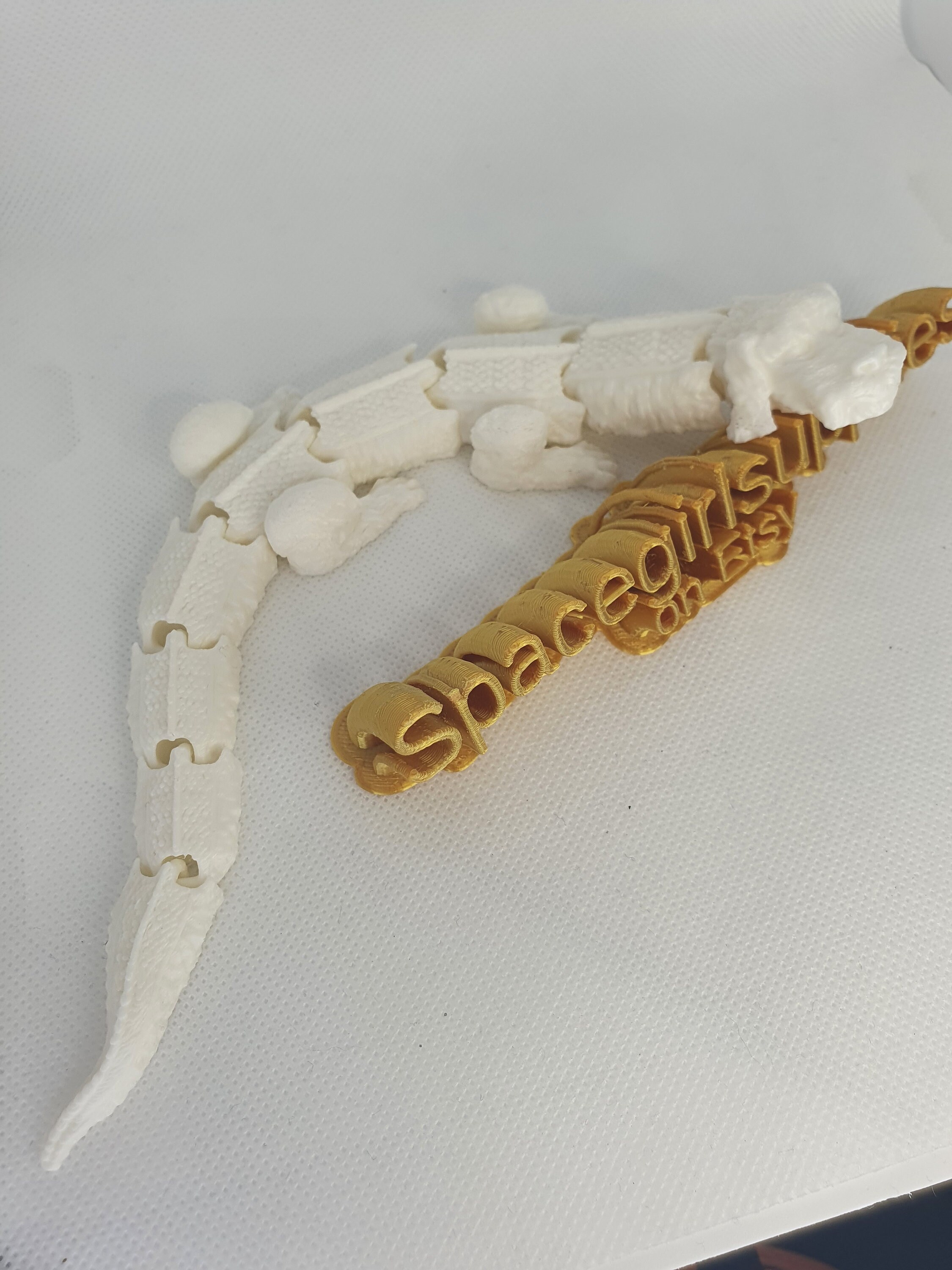 3D Printed Articulated Falkor - Etsy