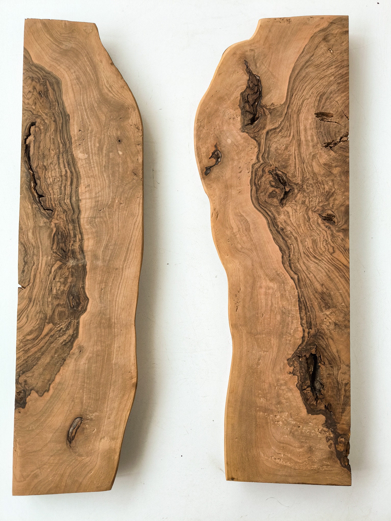 Walnut Tree Slice, Walnut Tree Wood Slabs, Live Edge, Unique Walnut ...