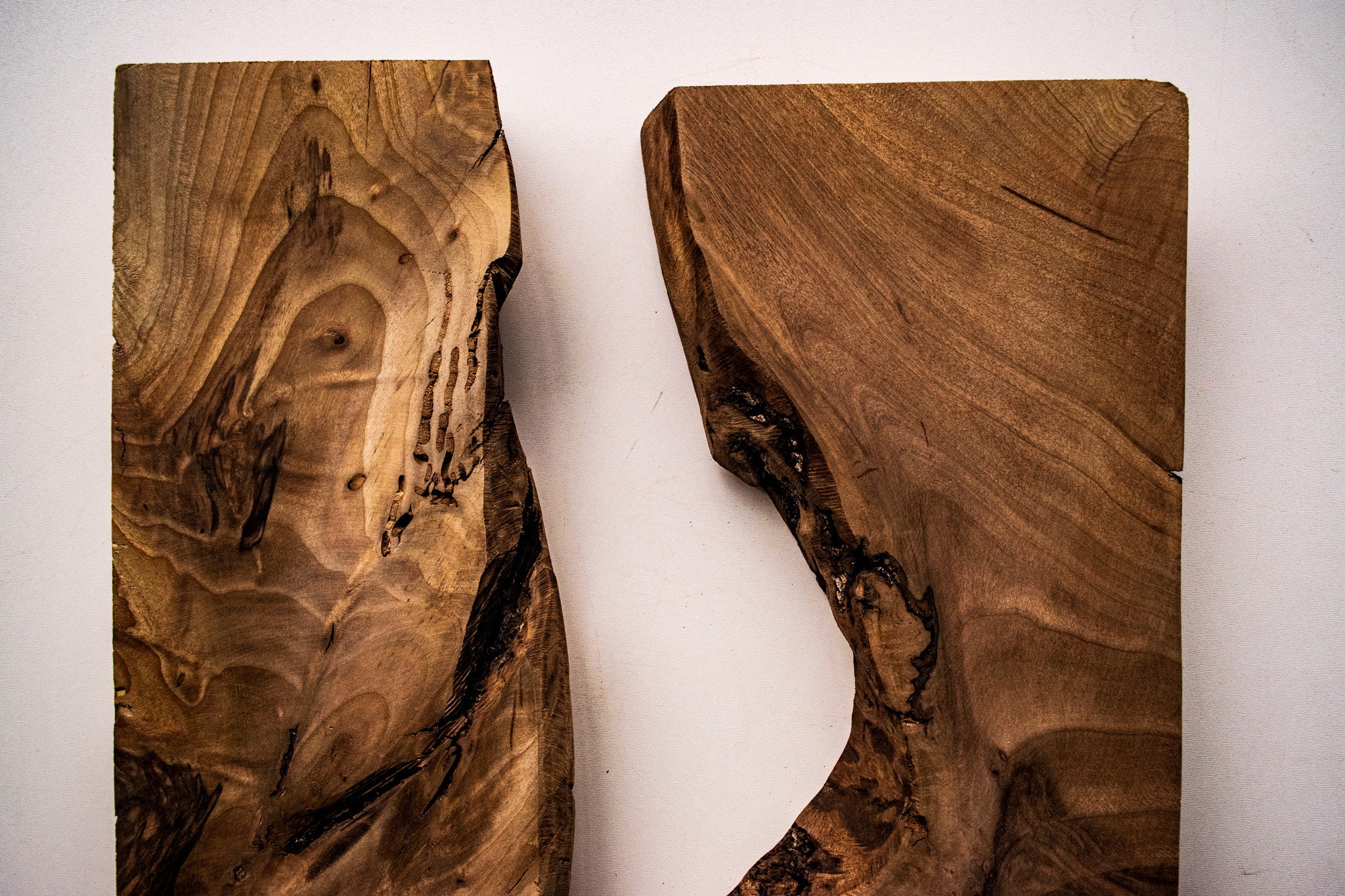 Walnut Tree Slice, Walnut Tree Wood Slabs, Live Edge, Unique Walnut ...