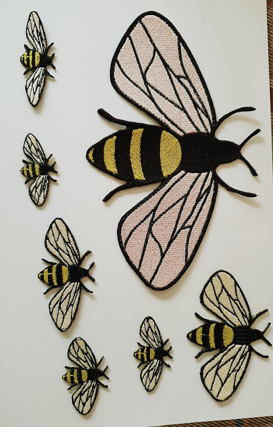 Bee Iron-on Patch, Bumblebee Badge, Decorative Patch, DIY Embroidery ...