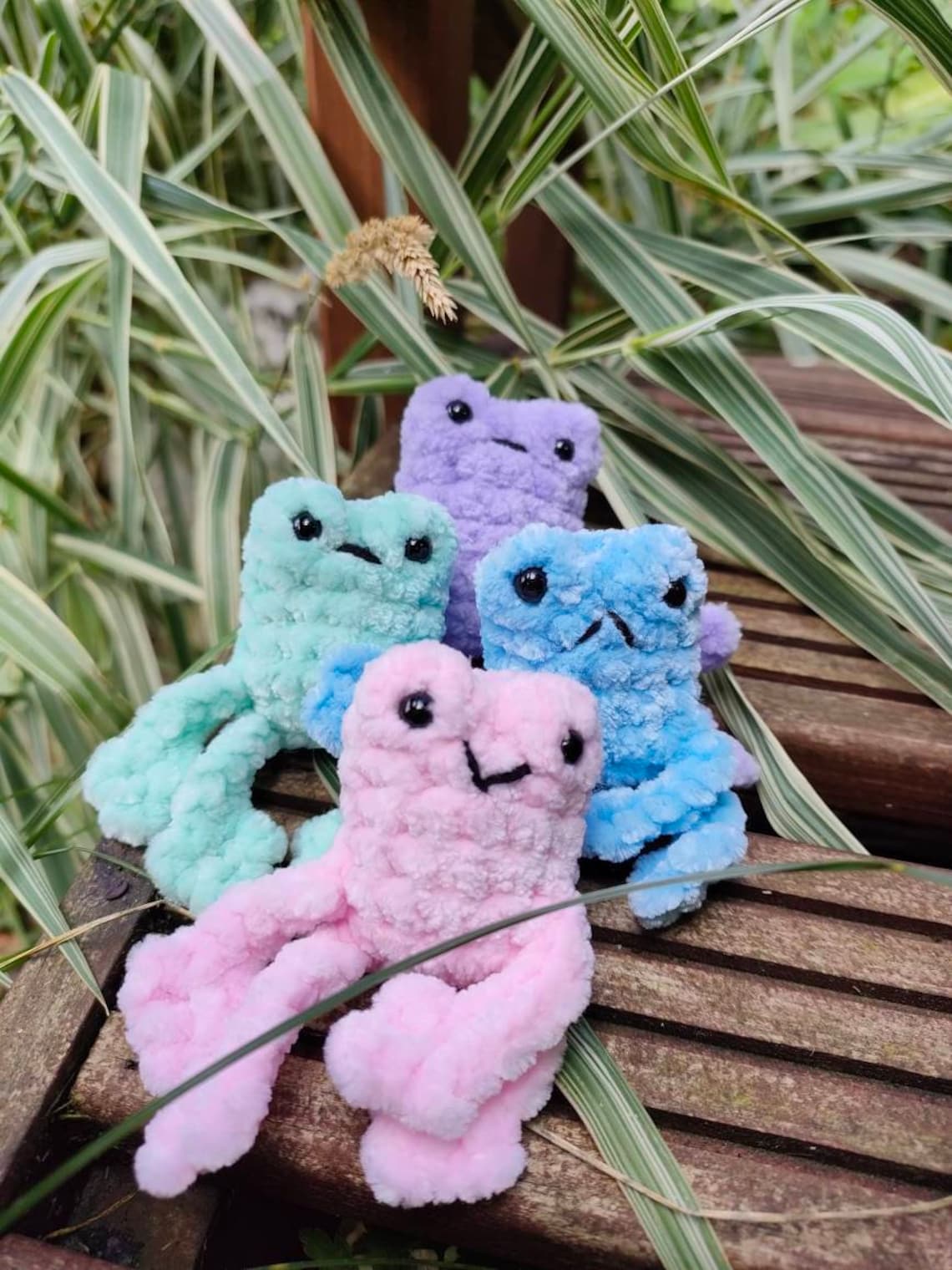 Tiny Baby Leggy Froggie - Etsy UK