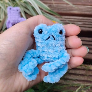 Tiny Baby Leggy Froggie - Etsy UK