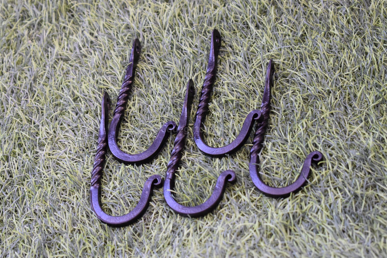 Hand Forged Medieval Iron Wall Hooks: Rustic Vintage Decor - Pack of 5 ...