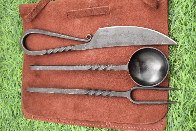 Hand-forged Medieval-style Dining Collectible Set With Suede Pouch ...