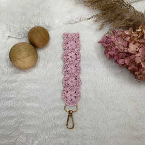 Crochet Pattern Keychain, Lanyard and Wristlet Buttercup, English US ...