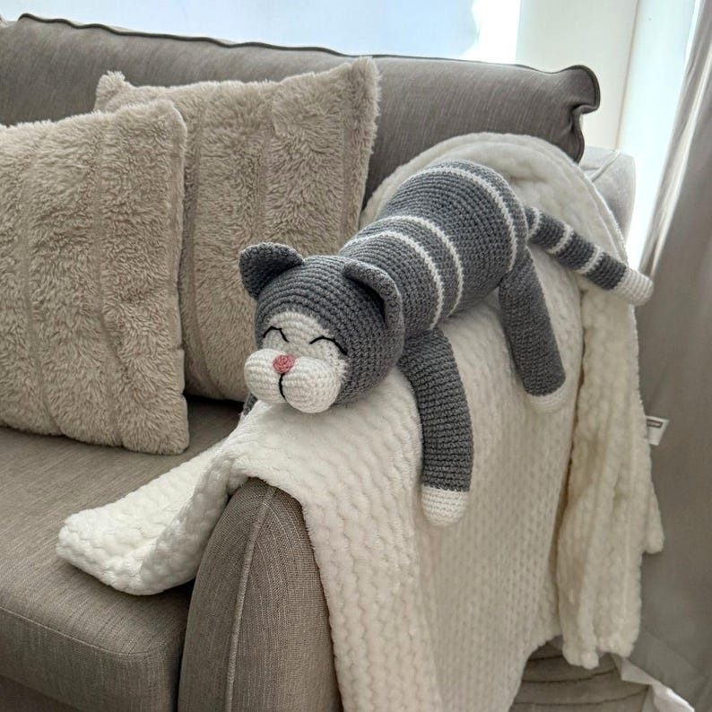 Couch Potato Cat Crochet Pattern, Amigurumi Plushie PDF - Etsy