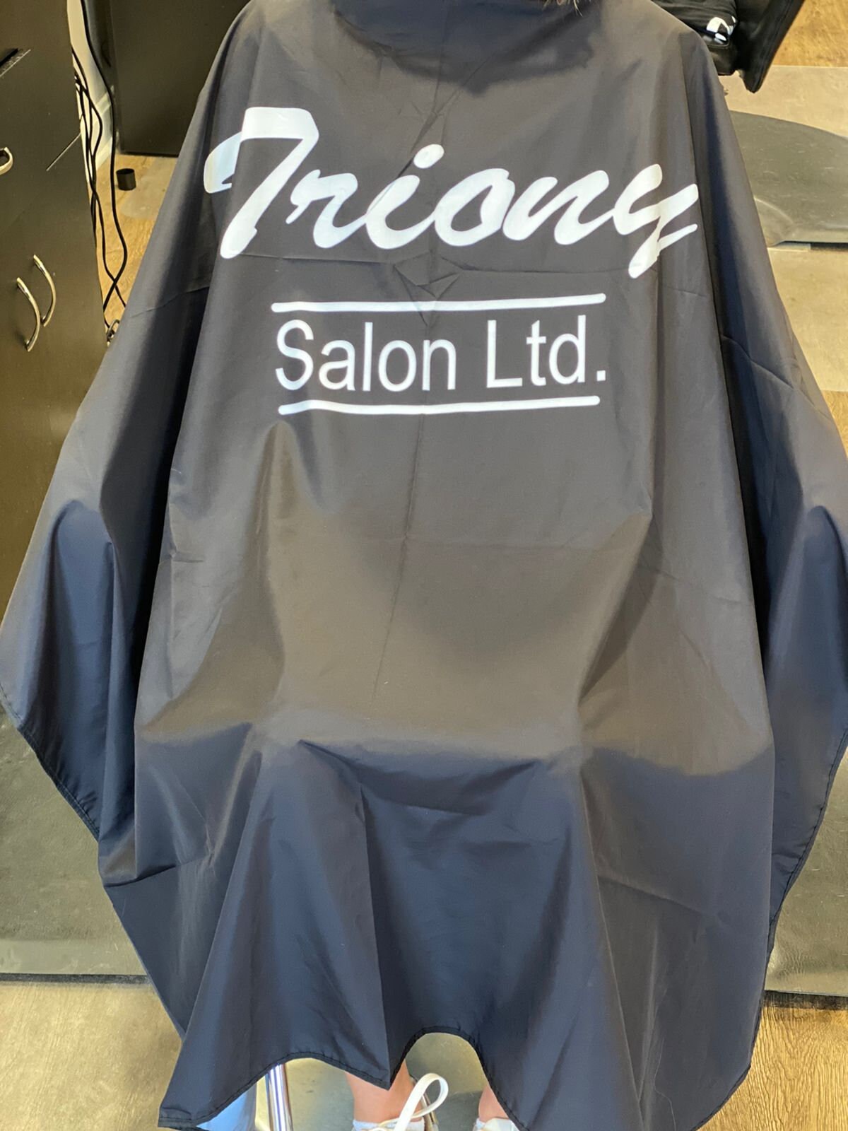 Personalized Hairdressing Salon Capes-custom Barber - Etsy