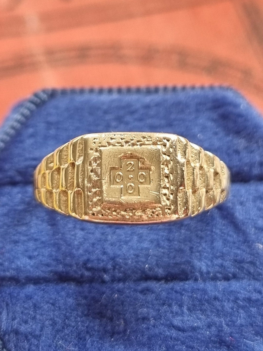 Vintage 9ct Gold Millenium Mark 2000 Cross Signet Ring - Etsy
