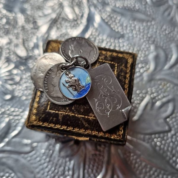 Victorian Love Token - Etsy