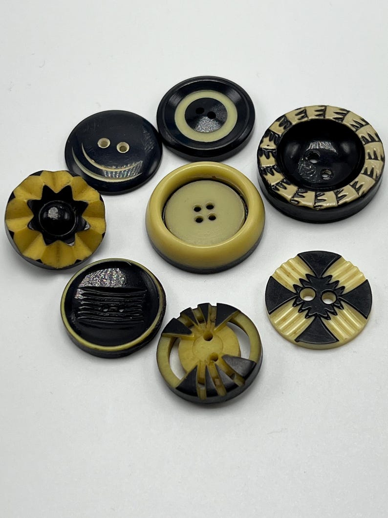 Vintage Buttons - Etsy
