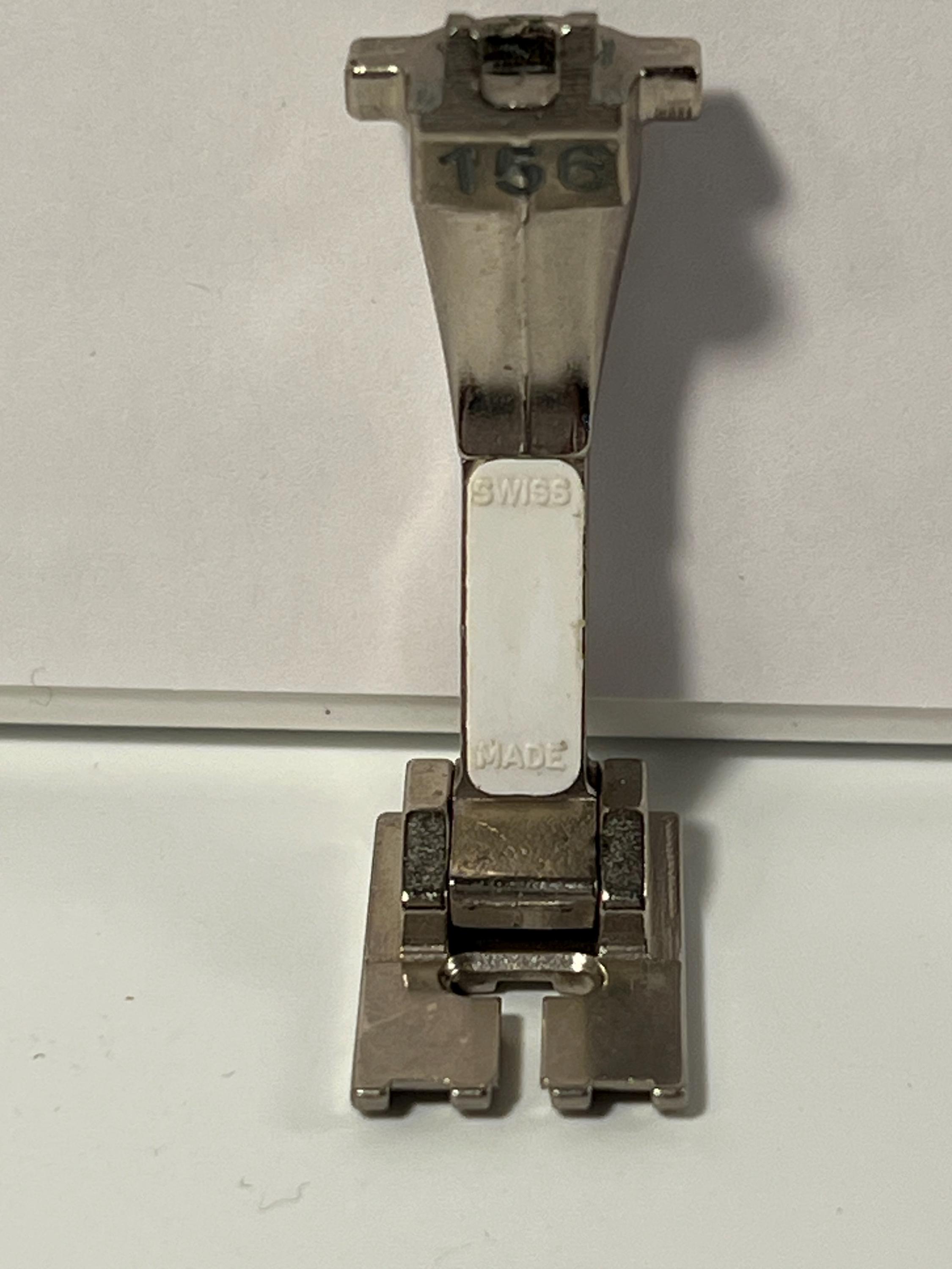 Bernina OLD Style Presser Feet - Manual Buttonhole, Darning, Tailor ...