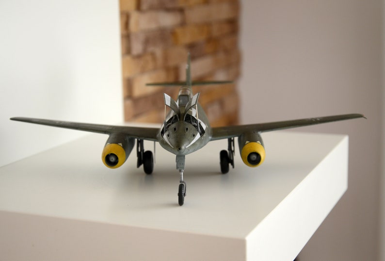 Handmade Messerschmitt Me 262 Model, 1/48 Scale, Aviation Legend - Etsy
