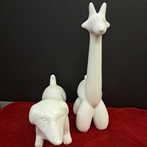 Sagebrook Giraffe Balloon & Standing Dachshund Dog Figurine / White - Etsy