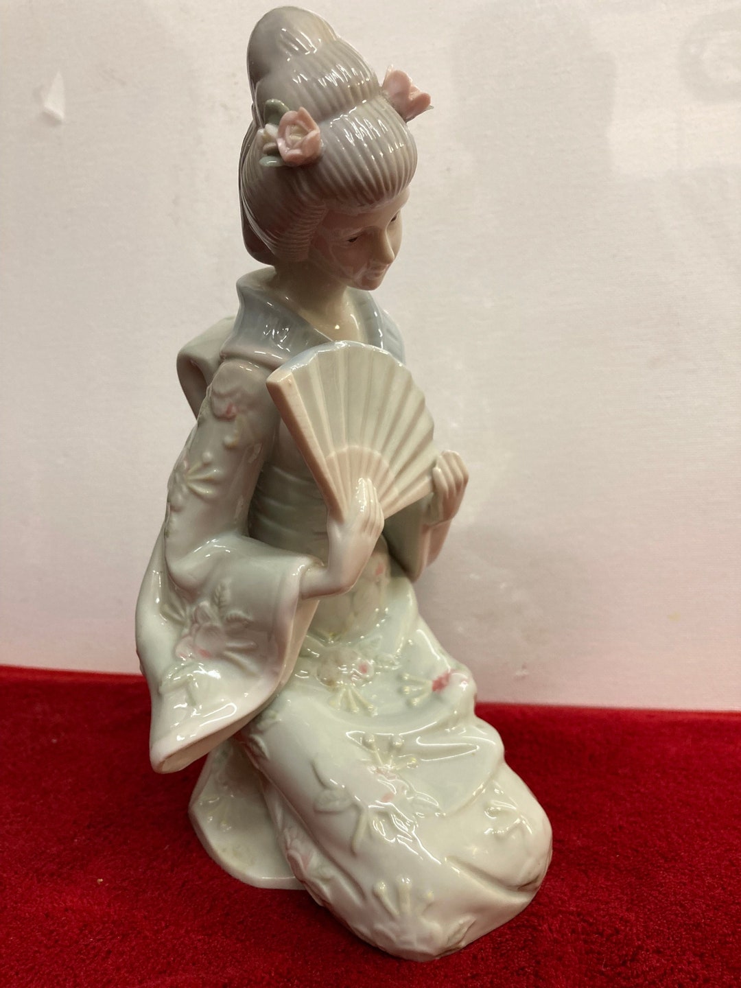 Royal Crown Geisha Porcelian Figurine - Etsy