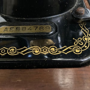 1930's Singer Sewing Machine, Model No : 128-13 - Etsy